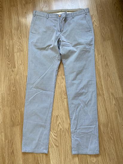 Massimo Dutti odlicne pantalone 44 velicina