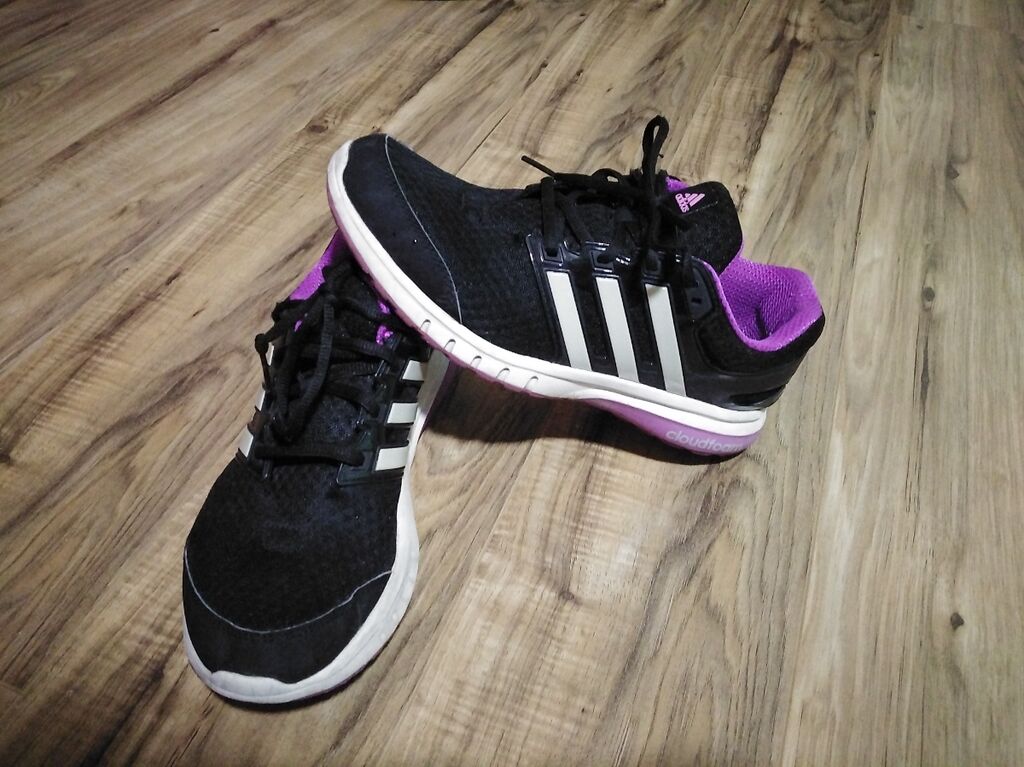 Adidas, 41