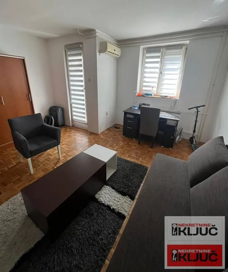 Prodaja, jednosoban stan, 32m2, Centar, Novi Sad