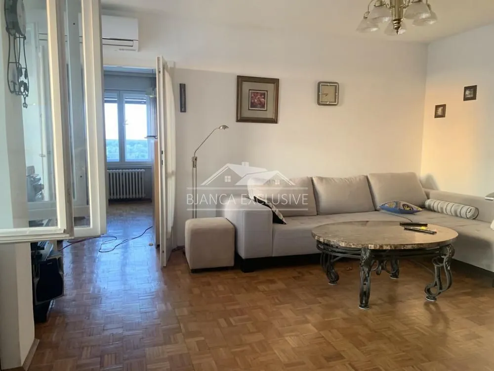 Prodaja, četvorosoban stan, 92m2, Novi Beograd Blok 30, Novi Beograd, Beograd