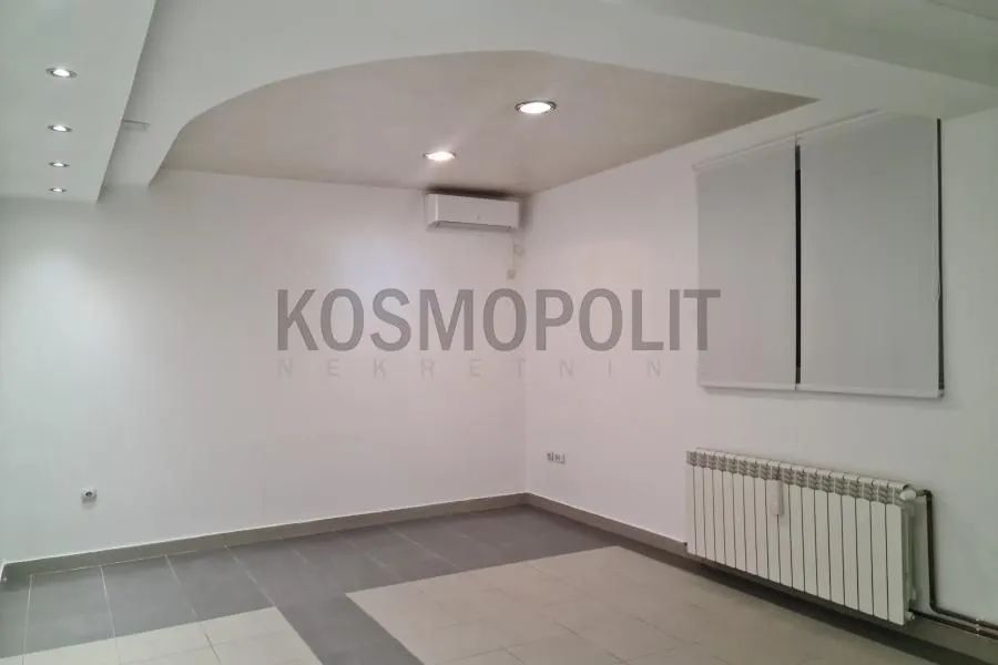 Prodaja, poslovni prostor, 123m2, Zvezdara, Beograd