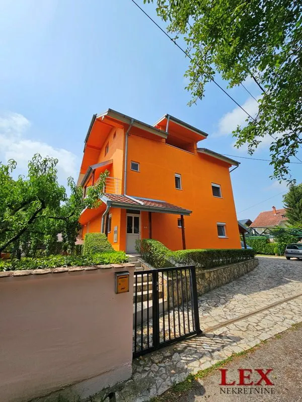 Prodaja, kuća, 293m2, Grocka, Beograd