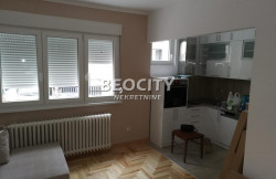 Vračar, Hram Svetog Save, Šumatovačka, 2.5, 55m2, 1000EUR