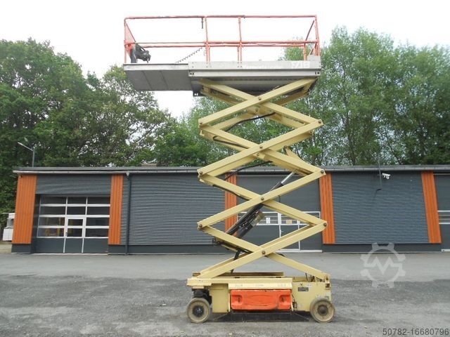 Arb.bühnen Ostalo
JLG JLG 3246, Scherenarbeitsbühne, 11,9 m