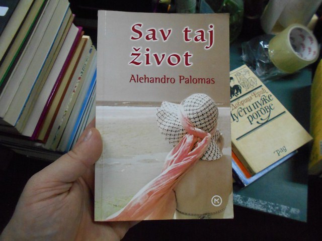 Alehandro Palomas - Sav taj život