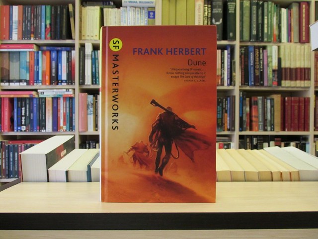 DUNE - FRANK HERBERT