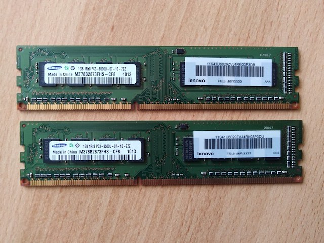 Samsung DDR3 1GB memorija x2