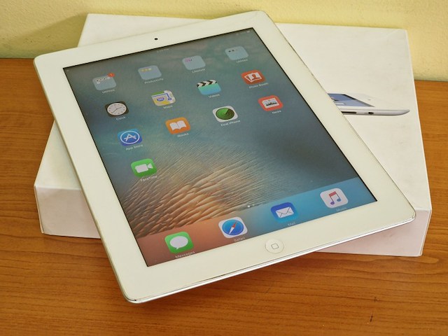 iPad Apple 16GB original A1430 sim free