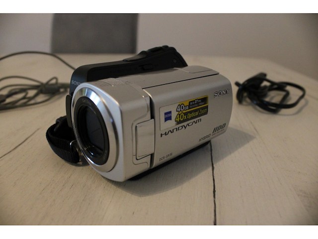 Sony Handycam DCR SR36