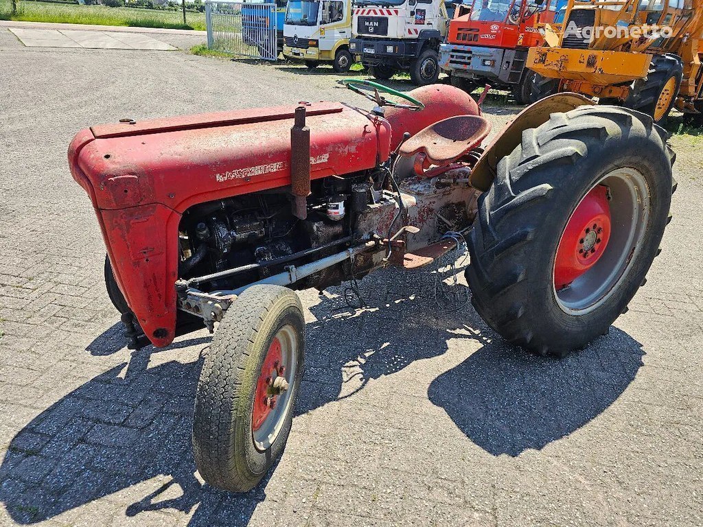 Massey Ferguson 35 traktor točkaš