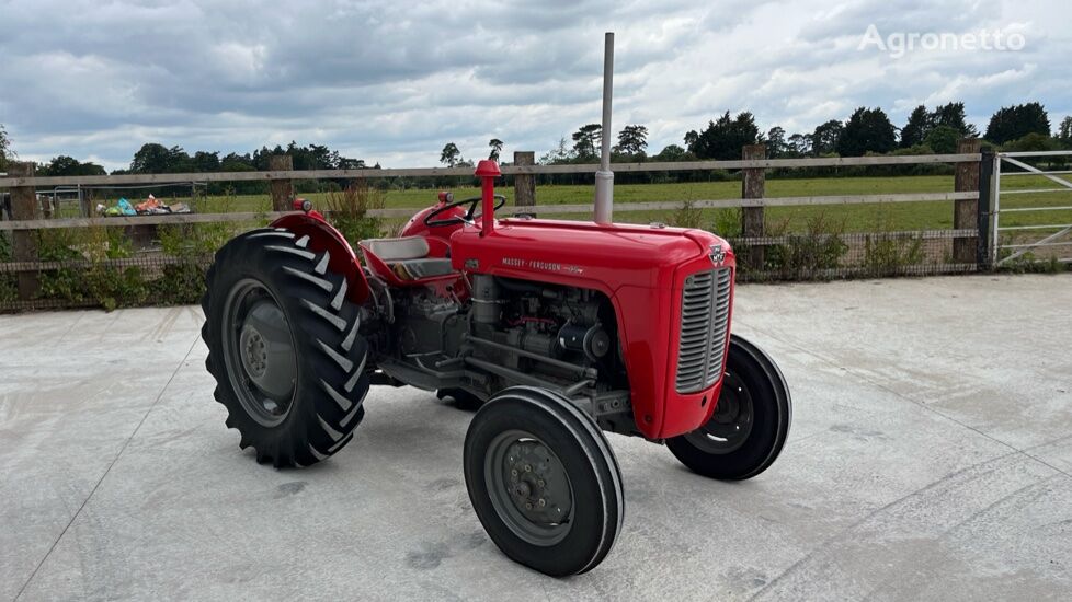 Prodaje se Massey Ferguson 35 mini traktor na aukciji