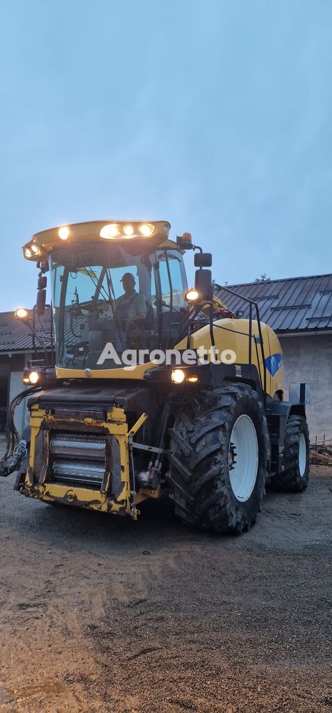 New Holland FR 9060 kombajn za kukuruz