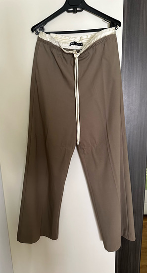 Zara pantalone