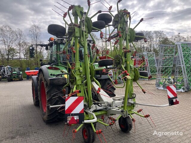 Claas Volto 1100 prevrtač sena