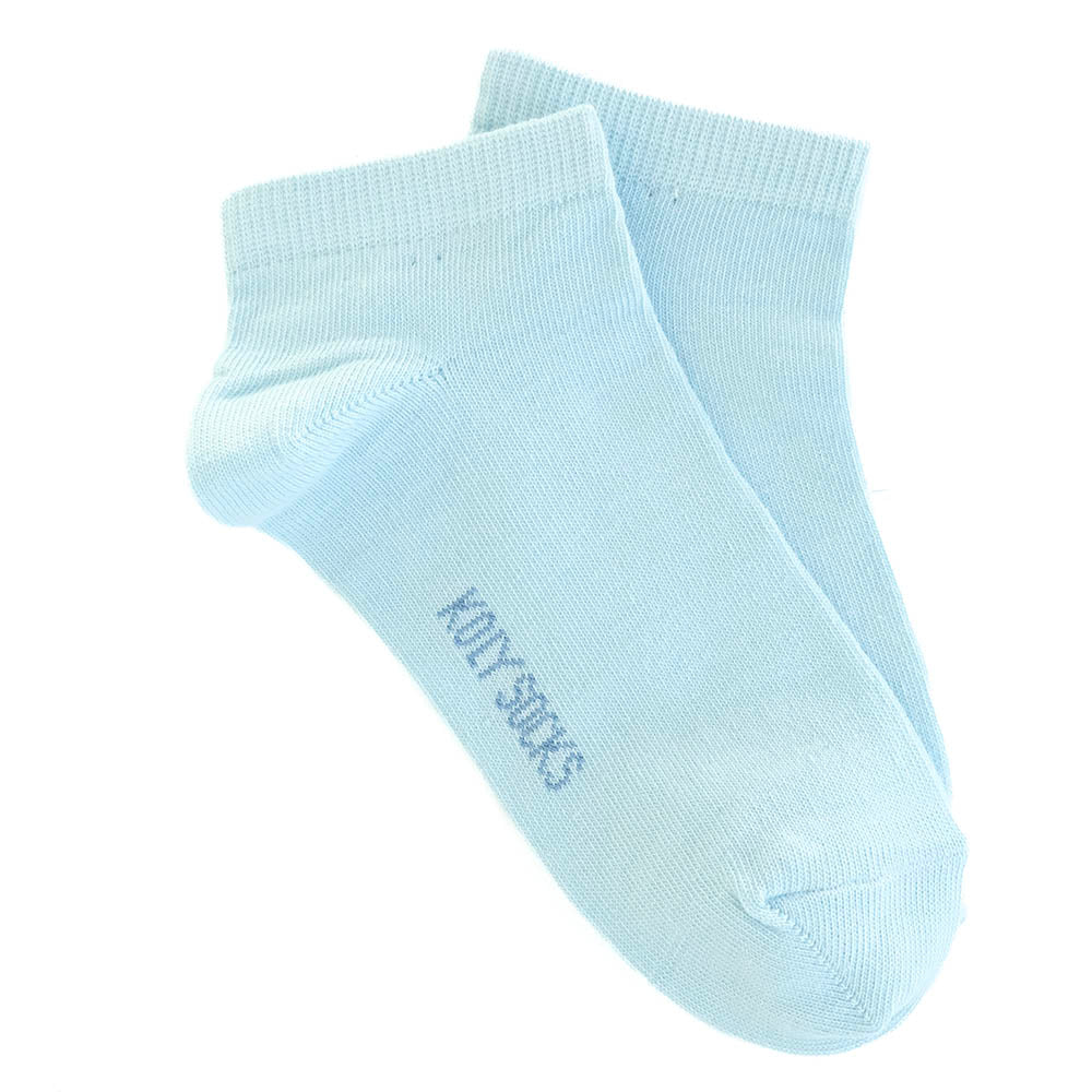 Plain boys ankle socks
Plain boys ankle socks