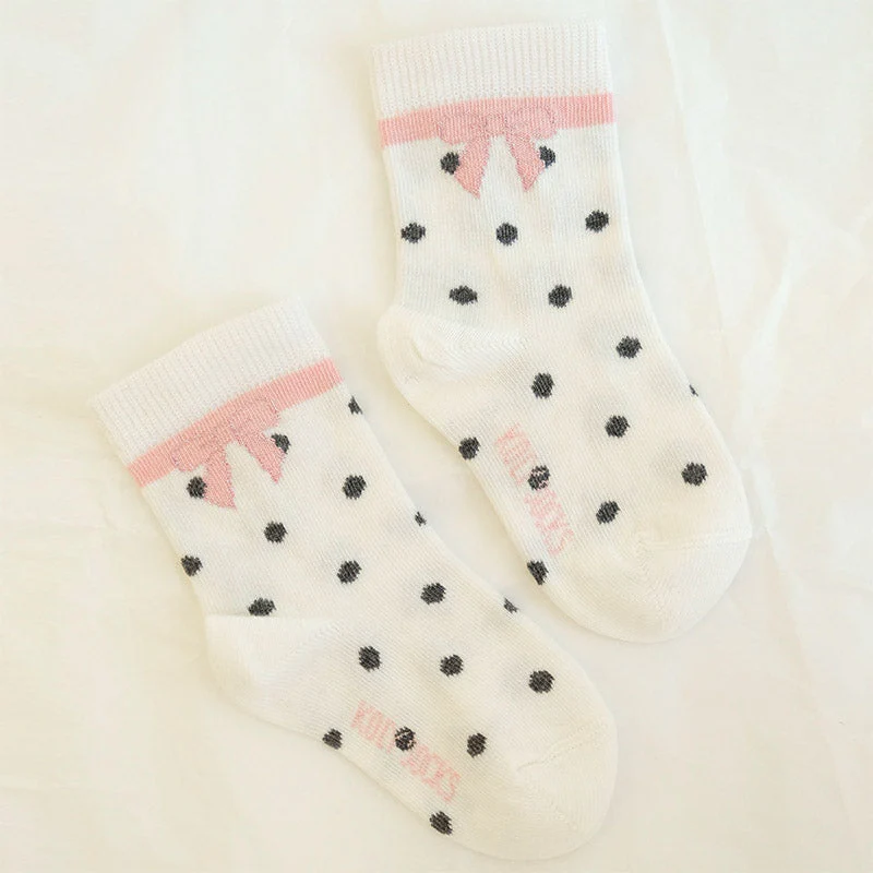 Dots and Bow Socks
Dots and Bow Socks