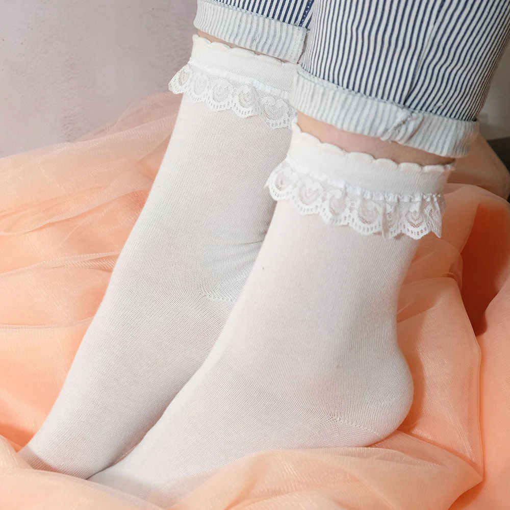 Regular Lace Socks
Regular Lace Socks