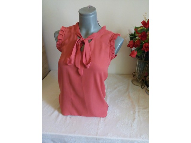 Tamno roze bluza sa masnicom XS