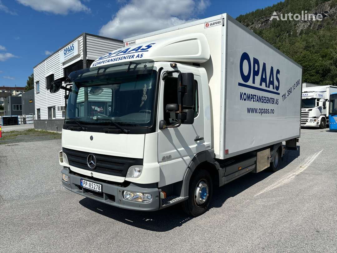 Prodaje se Mercedes-Benz Atego 818 kamion furgon na aukciji