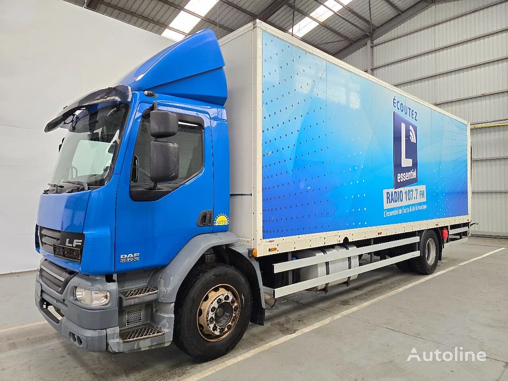 DAF LF 55.220 DHOLLANDIA 1500kg kamion furgon