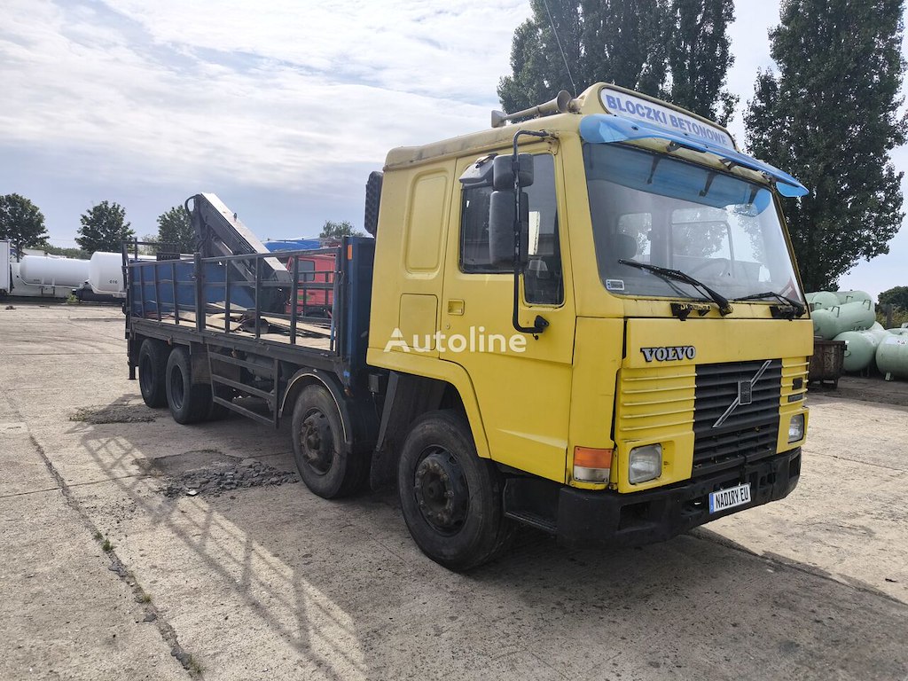 Volvo FL-10 Volvo FL10 mit Atlas kran kein FL7-FL618 kamion s ravnom platformom