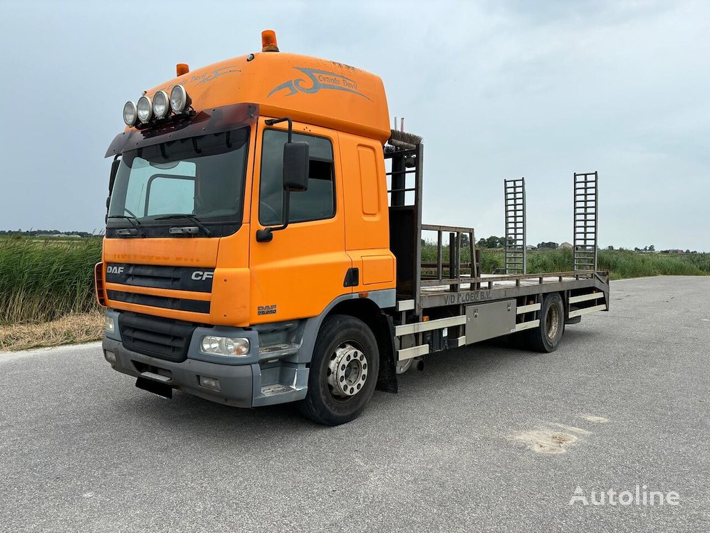 DAF CF75/250 kamion s ravnom platformom