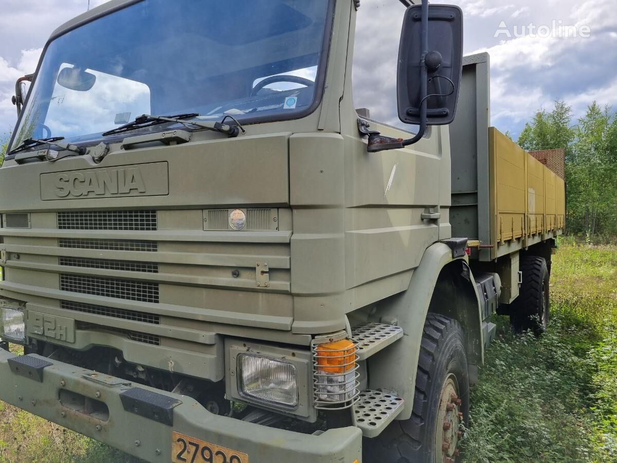 Prodaje se Scania 92HK4x4LS46KKL kamion s ravnom platformom na aukciji