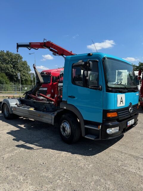 Mercedes-Benz Atego 1323 HNK + CRANE Fassi kamion rol kiper