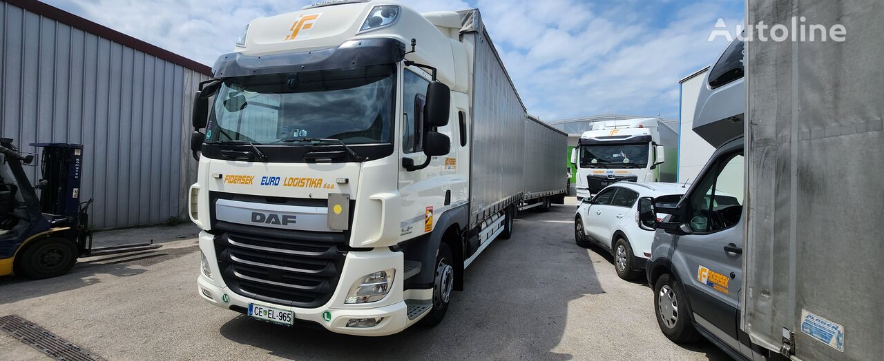 DAF CF 440 FA kamion sa klizna zavesa cerada + prikolica