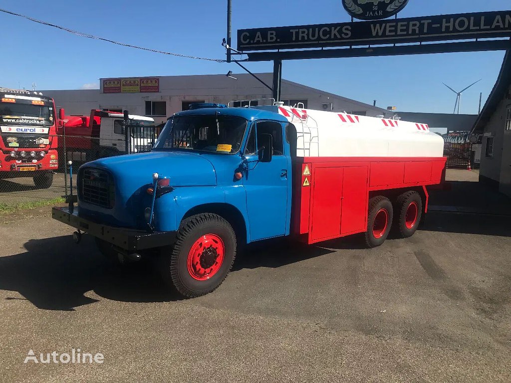 Tatra 148 Fuel Tanker 6x6 - V8 Aircooled autocisterna