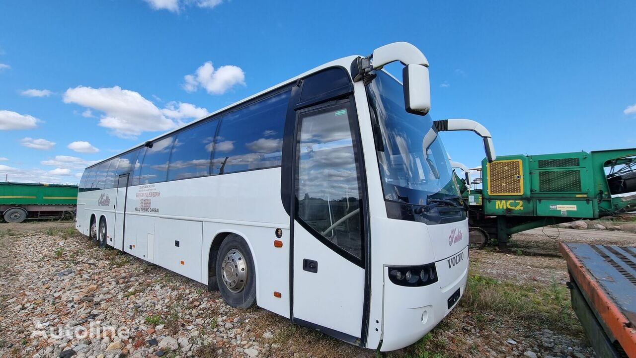 Volvo B-12M 9700S turistički autobus