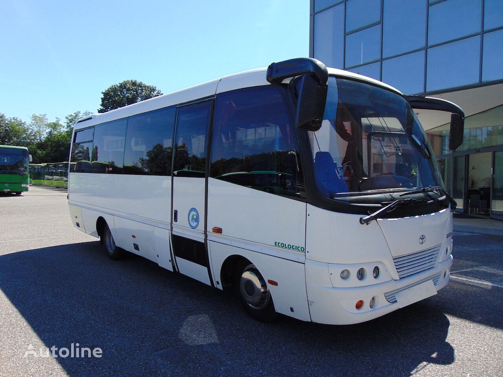 Toyota CAETANO SALVADOR CAETANEO OPTIMO prigradski autobus