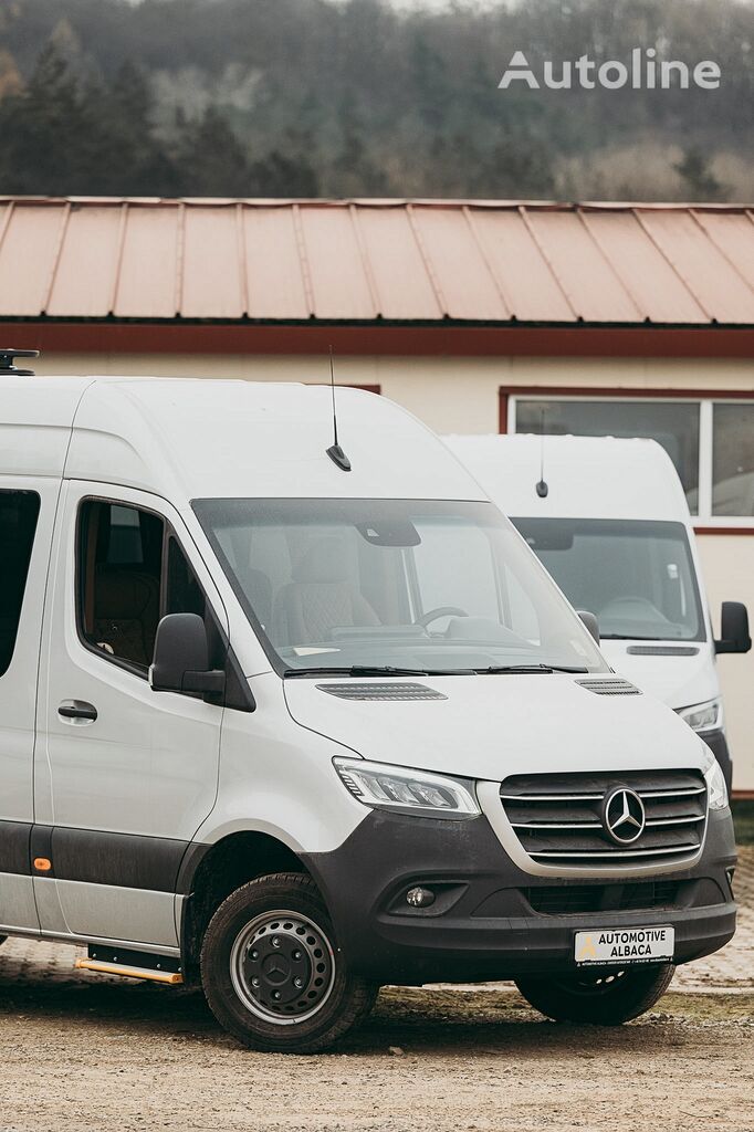 Novi Mercedes-Benz Sprinter 517 putnički minibus