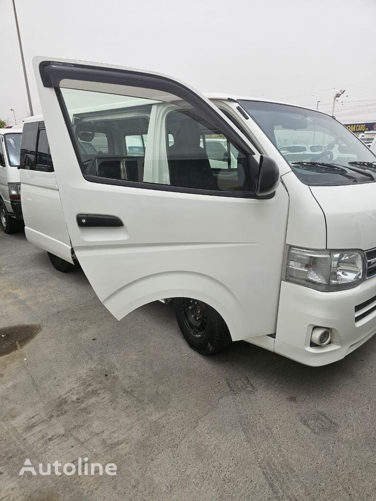 Toyota Hiace passenger van (Diesel -LHD) putnički minibus