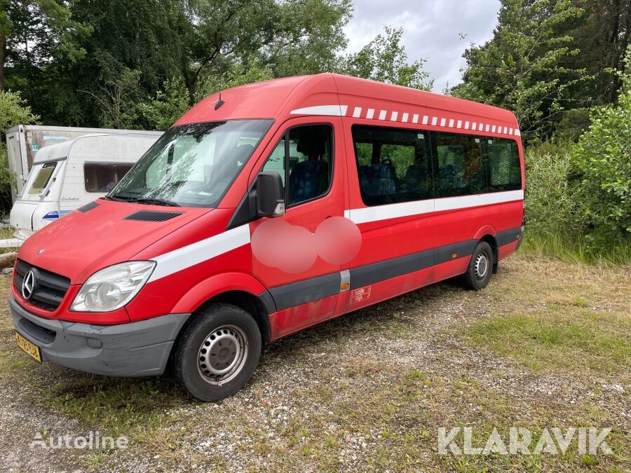 Prodaje se Mercedes-Benz Sprinter putnički minibus na aukciji