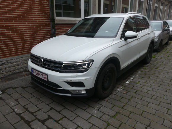 Prodaje se Volkswagen Tiguan krosover na aukciji