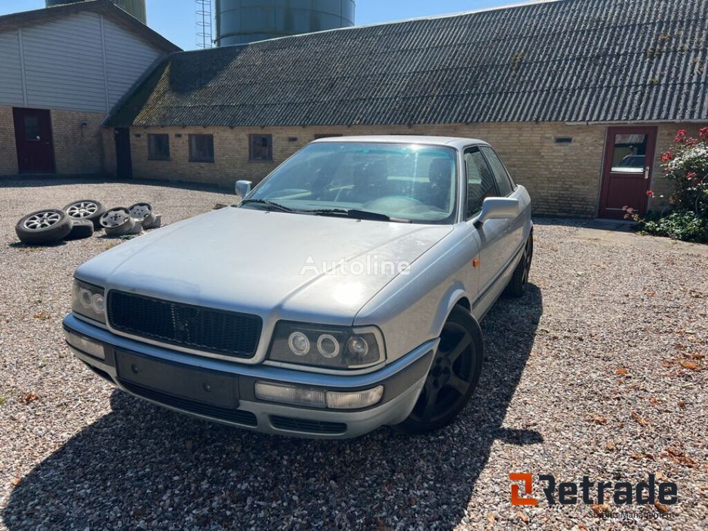 Prodaje se Audi 80 sedan na aukciji