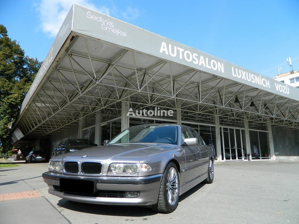 BMW Řada 7 730D E38 sedan