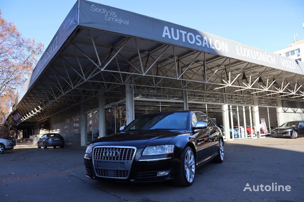 Audi S8, 5.2 V10 QUATTRO TIPTR 331kW ČR sedan