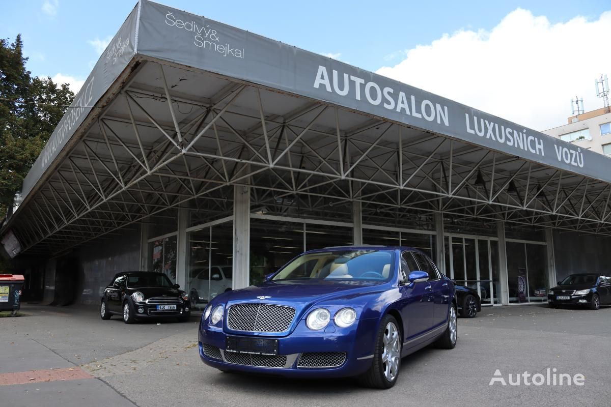 Bentley Continental Flying Spur 6.0 W12 sedan