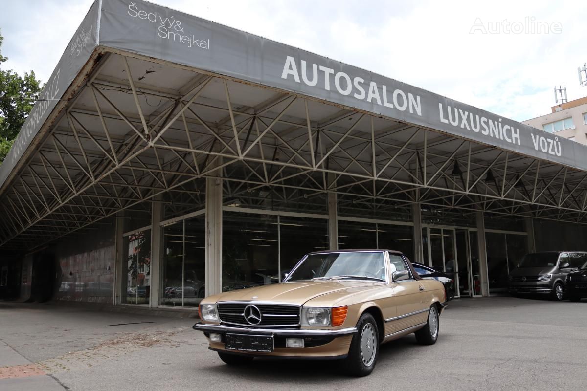 Mercedes-Benz SL, SL 560 R107 1987 170kW kabriolet