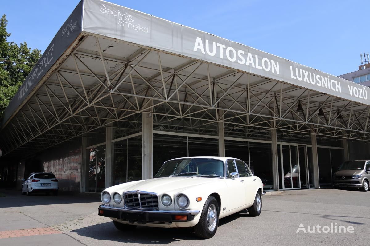 Jaguar XJ6 sedan