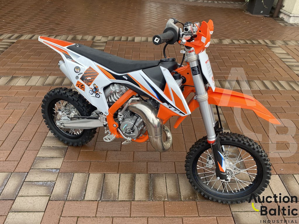 Prodaje se KTM SX motocikl na aukciji