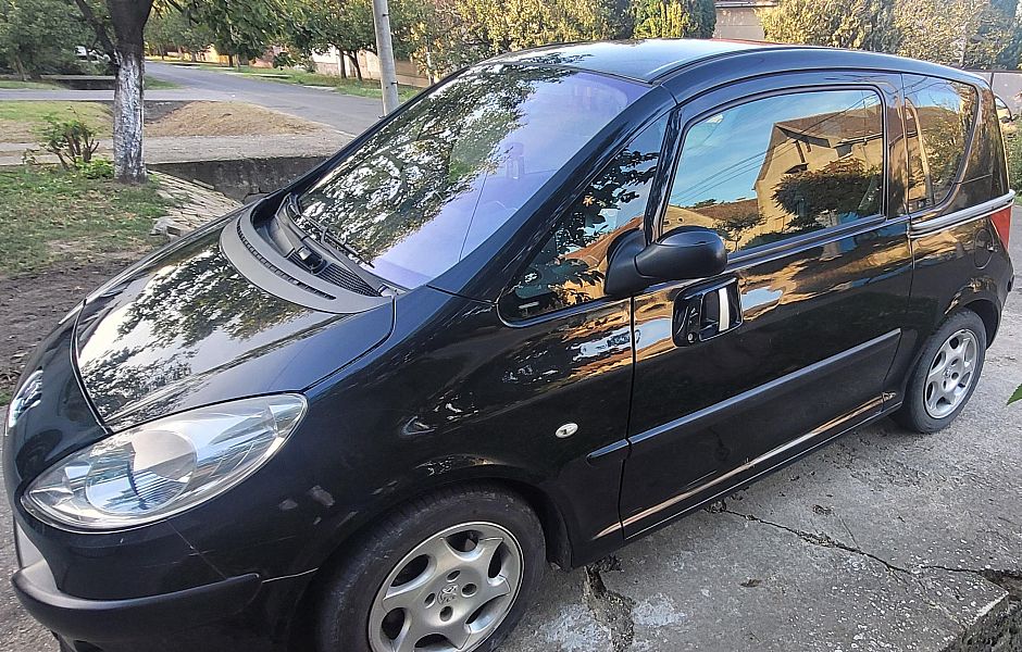 Na prodaju Peugeot 1007