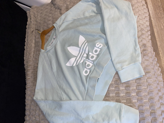 Adidas duks