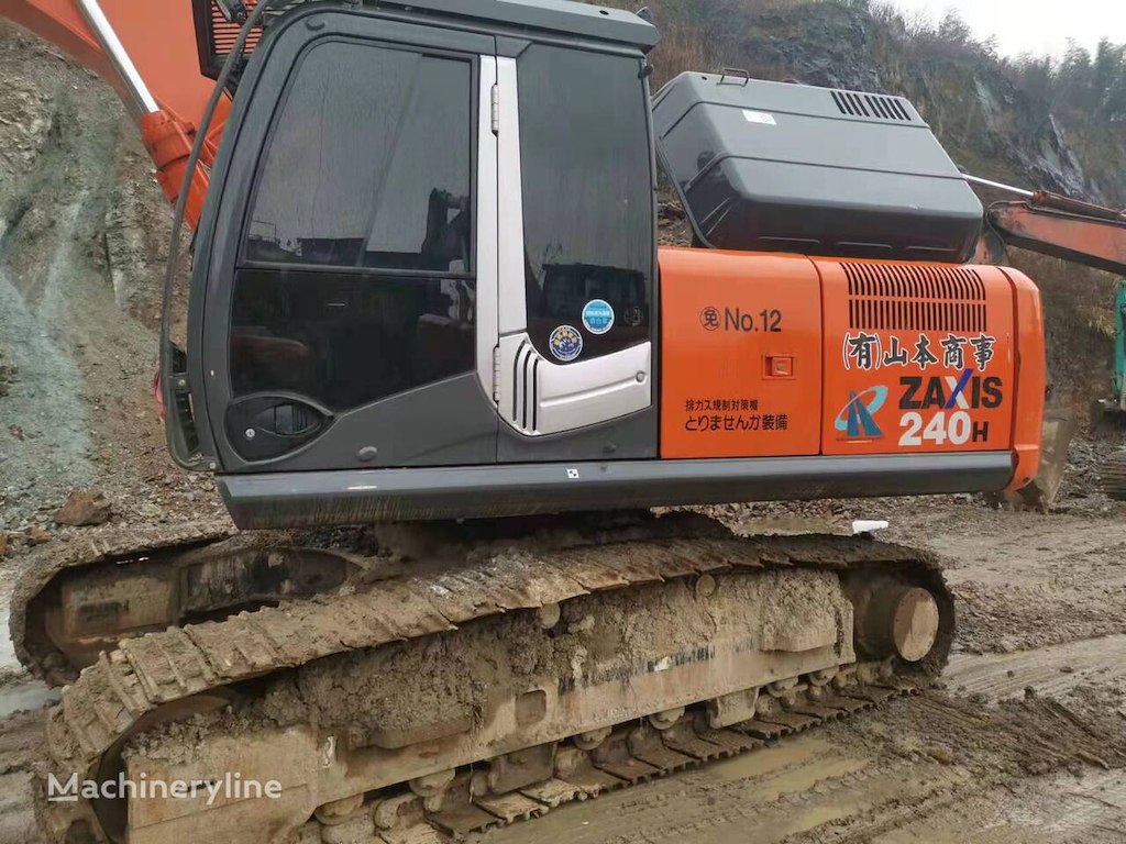 Hitachi ZX240H bager guseničar