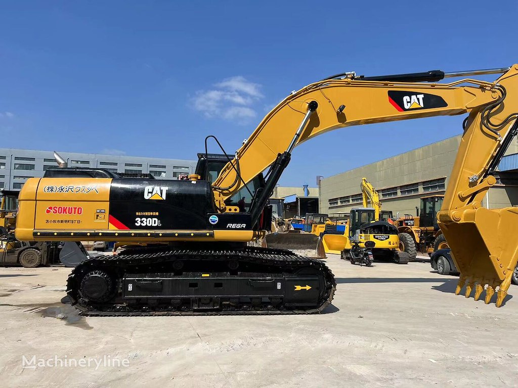 Caterpillar 330d bager guseničar