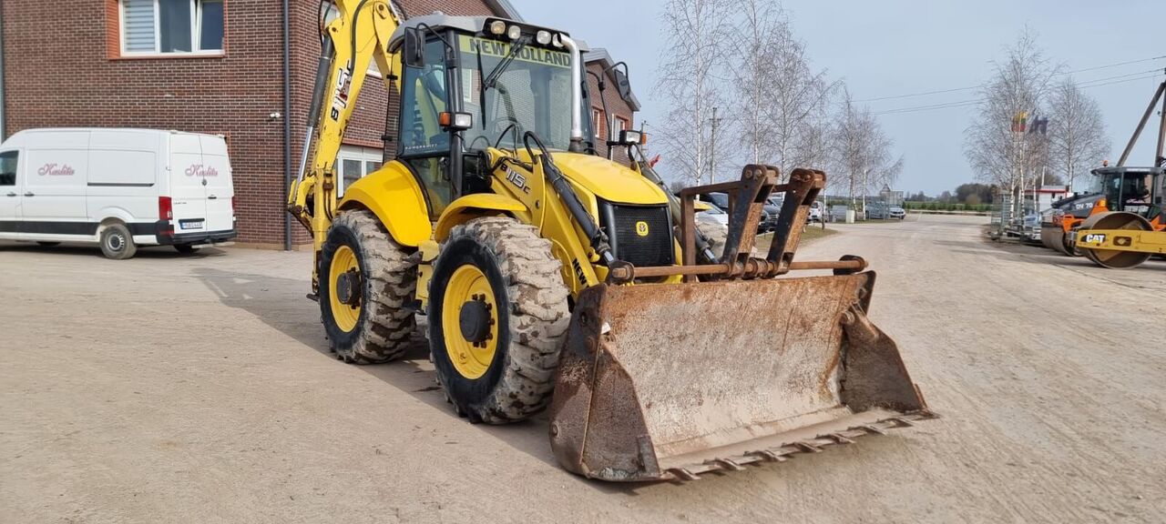 New Holland B115 C bager-utovarivač