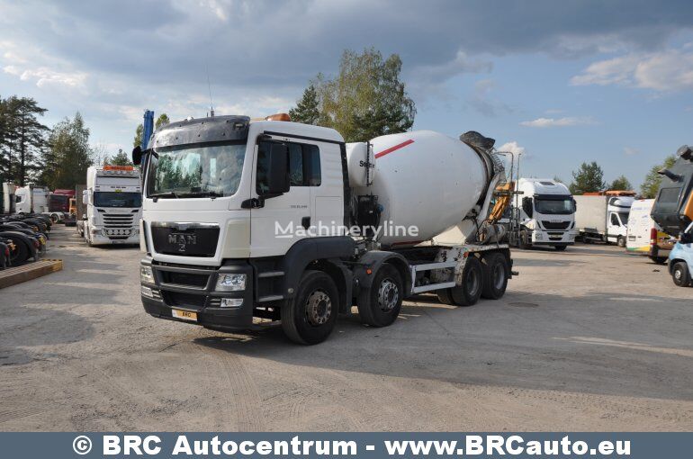 Stetter na šasiji MAN TGS 32.440 8x4 kamion s mešalicom za beton