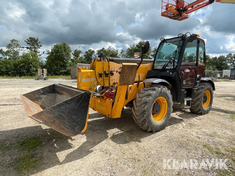 Prodaje se JCB 540-170 teleskopsku dizalicu na aukciji